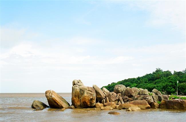 The history of Da Bac Island | Vietnamimmigration.com official website ...